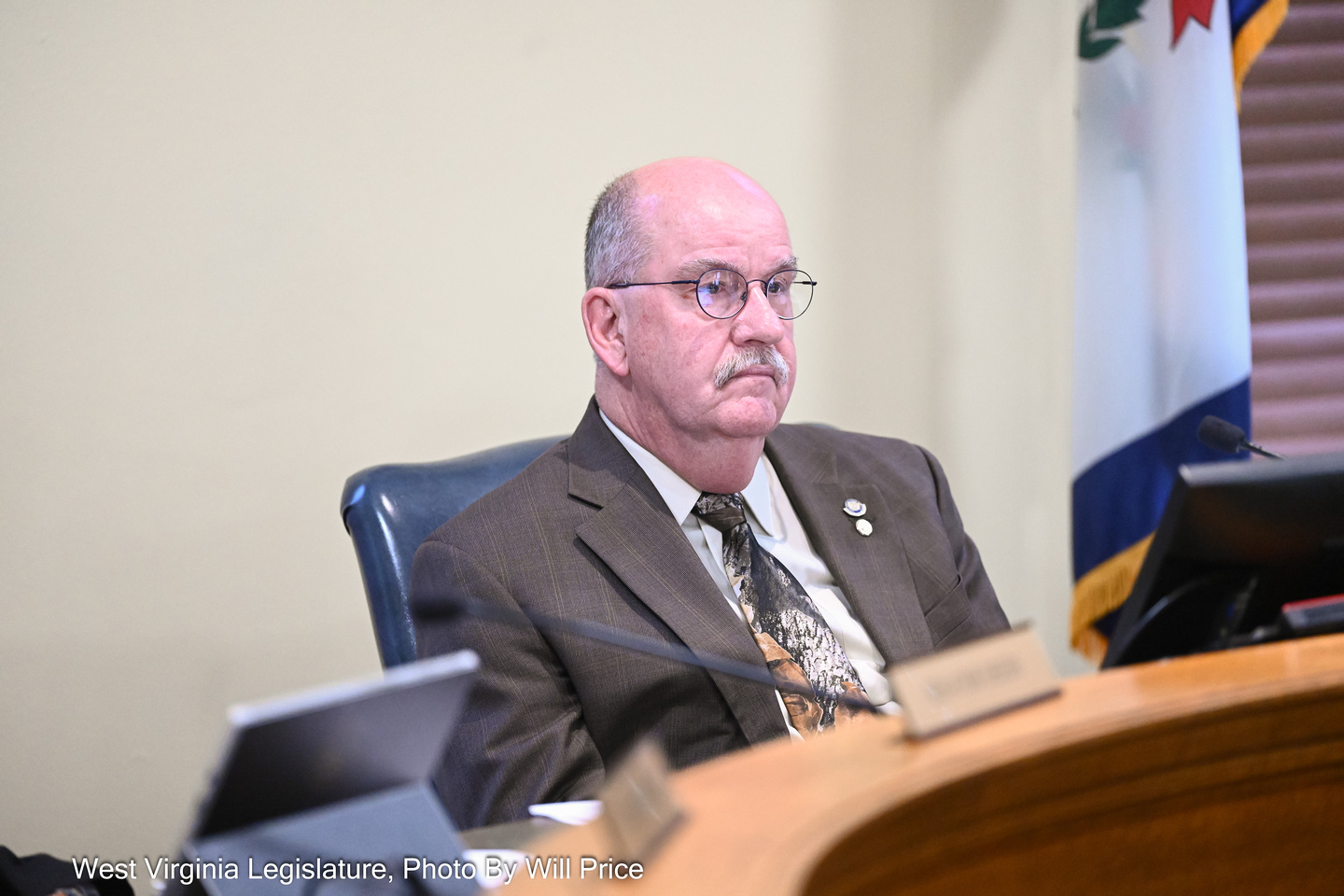 Senate committee weakens West Virginia right to repair bill